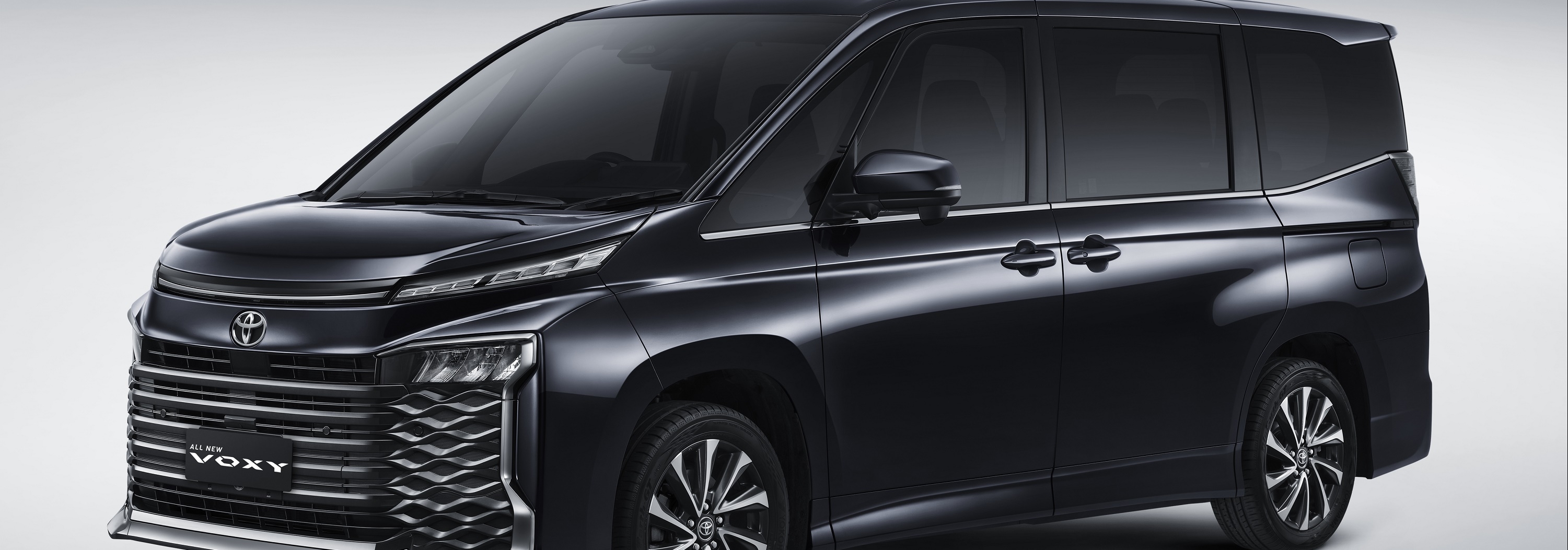 Berubah Total, MPV Premium All New Voxy Hadir Dengan Platform Dan Mesin TNGA Serta Toyota Safety ...